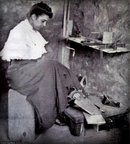 Armless Wonder Kittie Smith Astonished Nineteenth Century Audiences ...